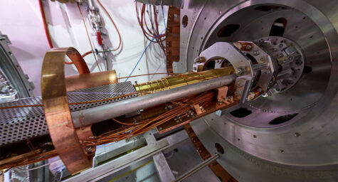 El transporte de la antimateria, la ciencia de rayos x en la escala de ...