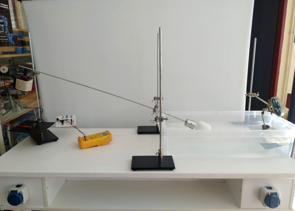 Electricity from sea waves – scienceinschool.org